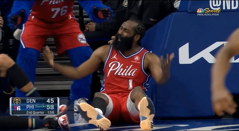 James Harden gets mad after refs don't call Aaron Gordon for foul